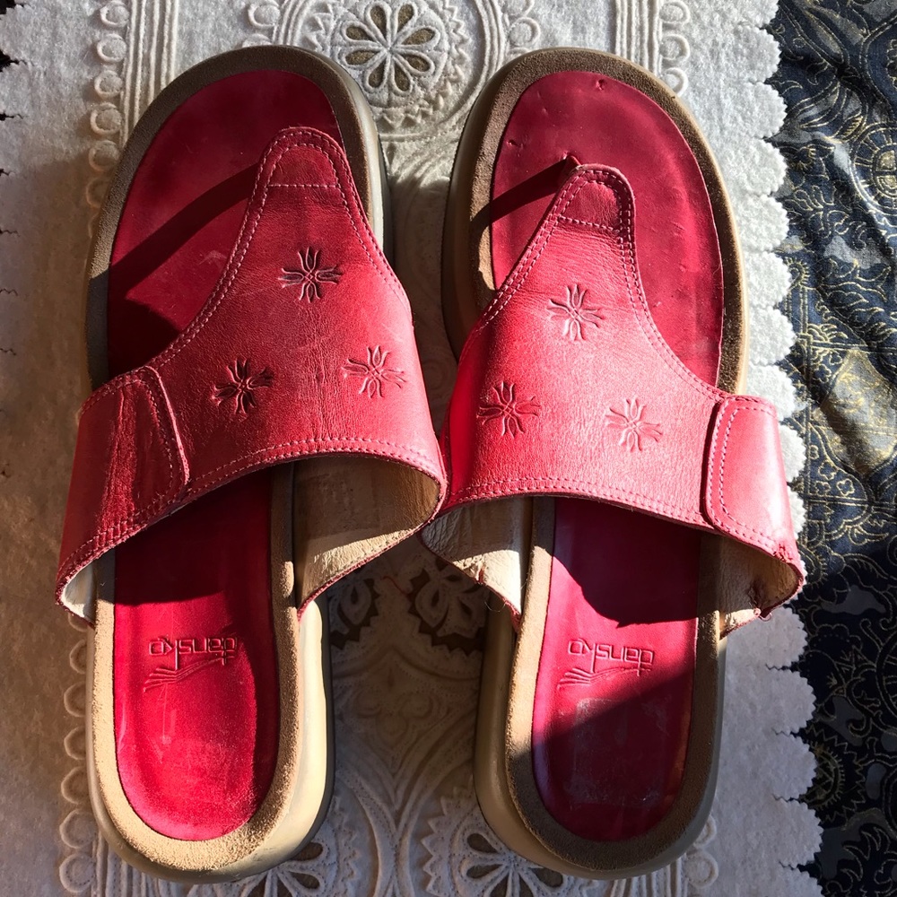 Dansko Thong Sandals- Size 40 - Gem